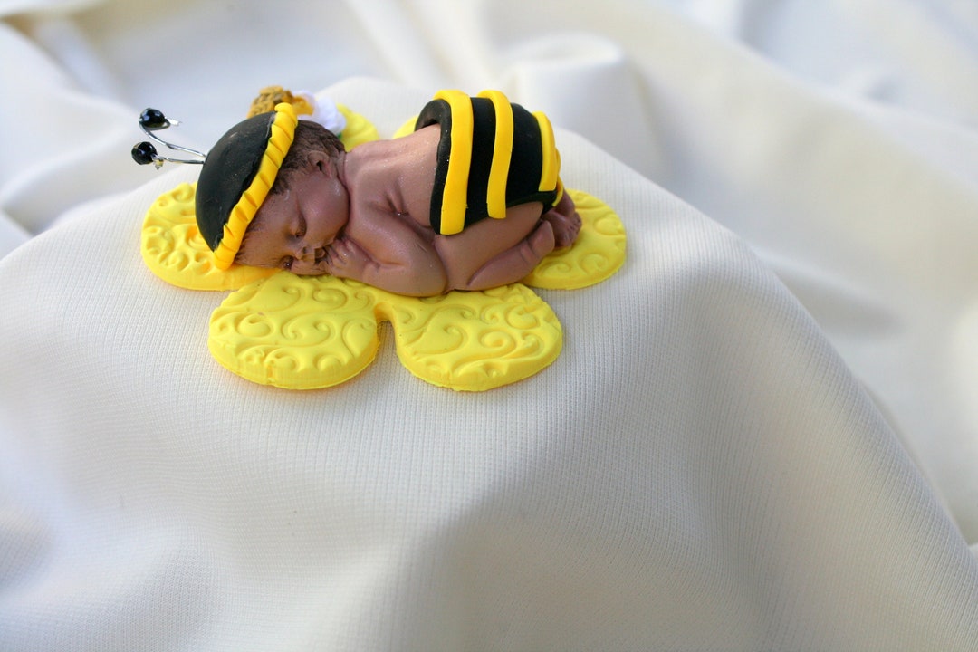Bumble Bee Gender Reveal Cake Topper, Bumble Bee Baby Shower Cake ...