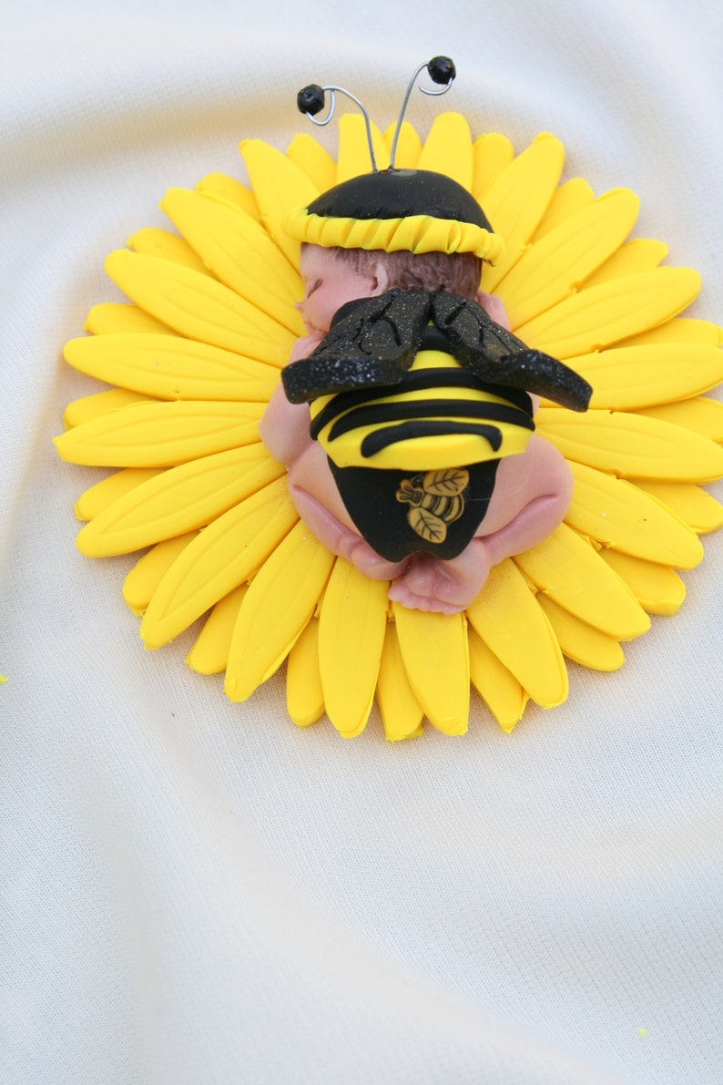 Bumble Bee Gender Reveal Cake Topper Bumble Bee Baby Shower - Etsy