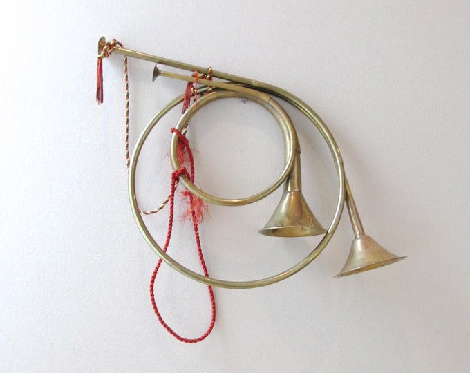 French Horn Vintage Brass Hunting Horns Holiday Decor Indian Brass Horn ...