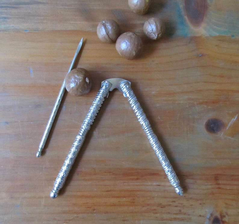 Vintage Metal Nutcracker Nut Pick Set Rustic Kitchen Utensil Screw Type ...