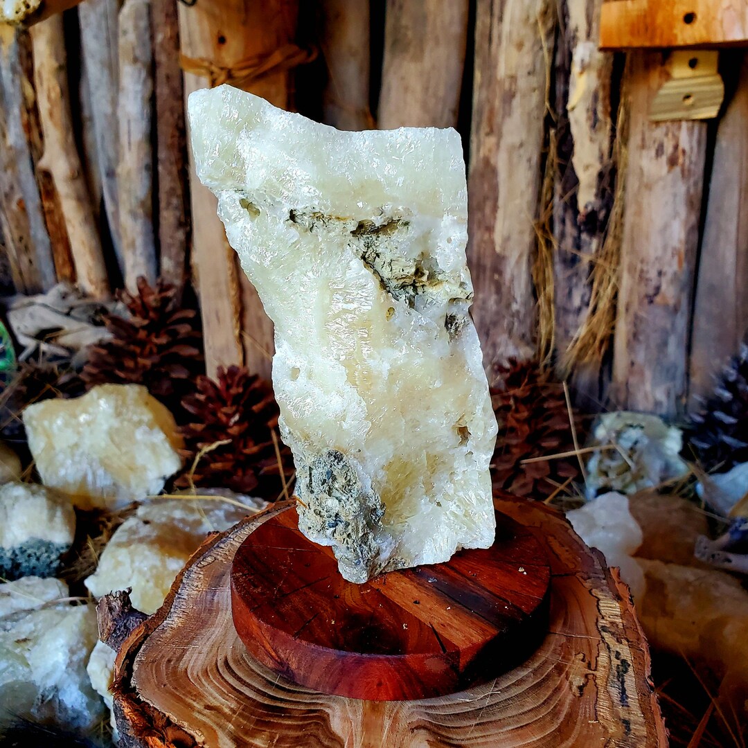 Crystal Alter-table Stone With Wooden Base - Etsy