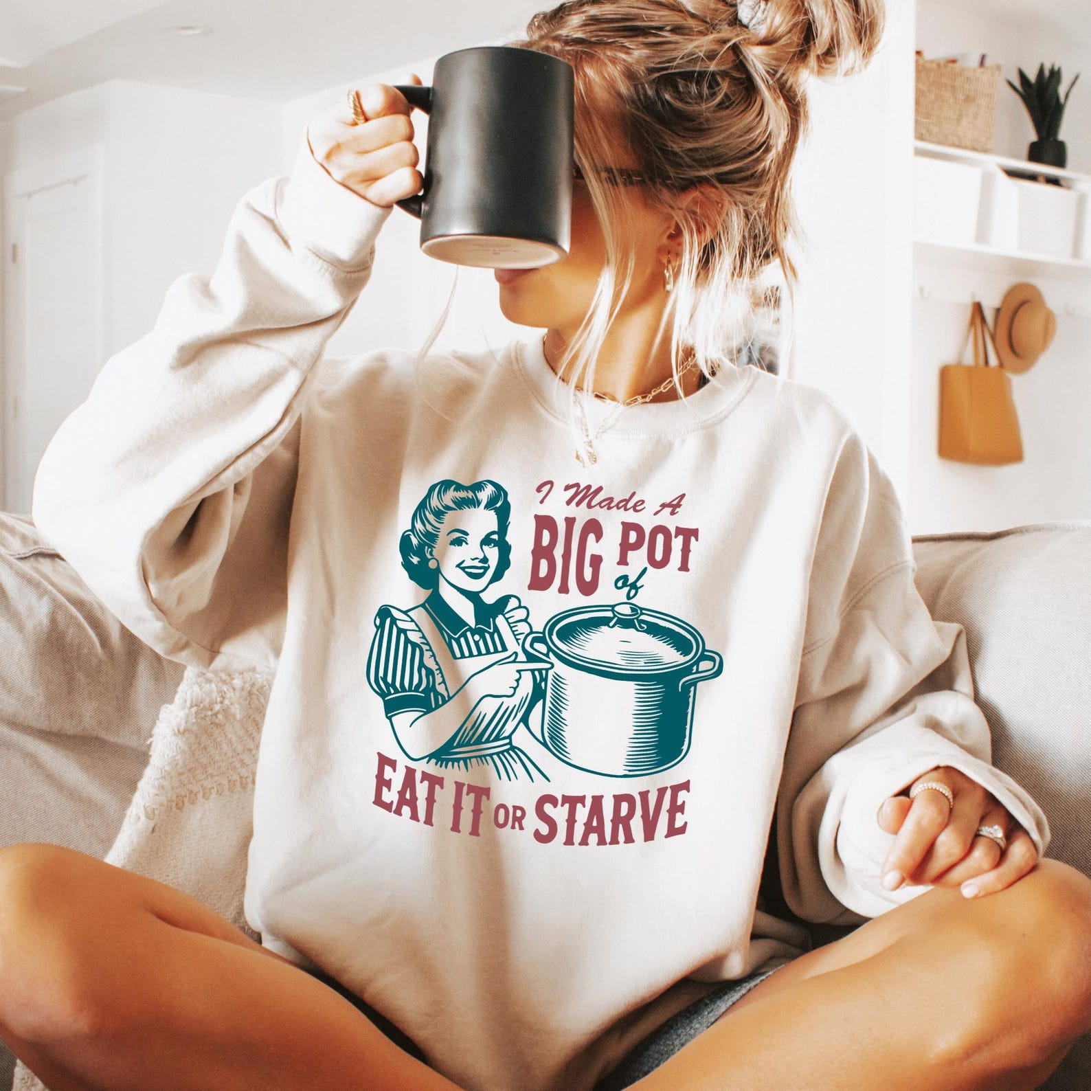 I Made A Big Pot of Eat It or Starve, SVG PNG, Retro Vintage Woman ...