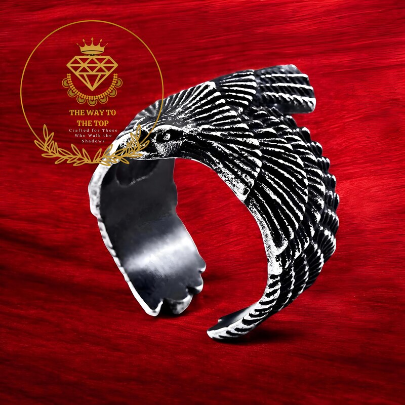 Raven Wedding Ring - Etsy