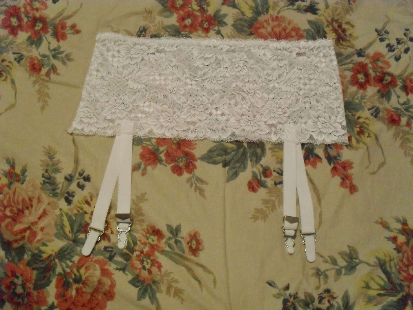 Garter Belt Retro Style in White Stretch Lace With White Garters - Etsy