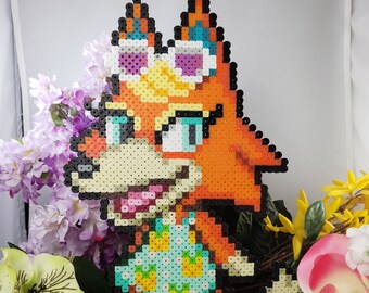Audie Wolf - Etsy