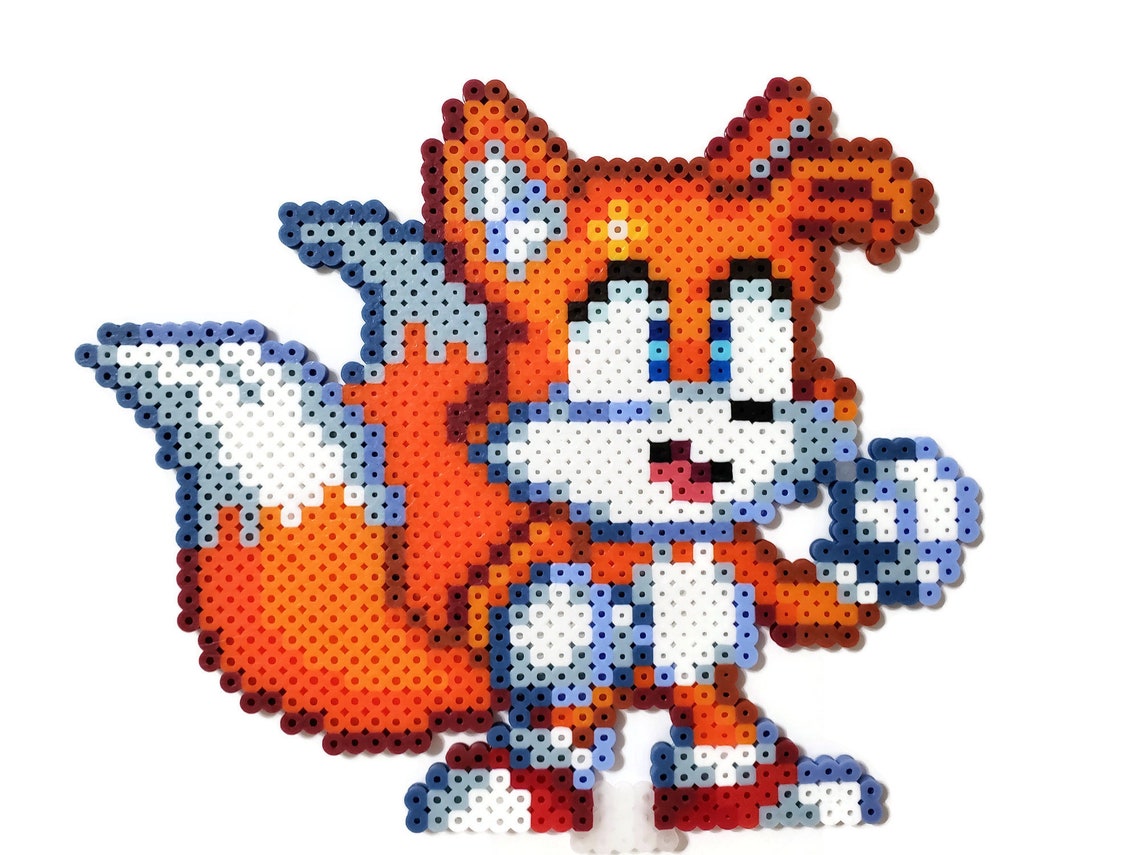 Sonic the Hedgehog and Tails Pixel Art Figures | Etsy Canada