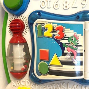 Vintage LEAPFROG Learn and Groove MUSICAL TABLE Interactive Toy Letters ...