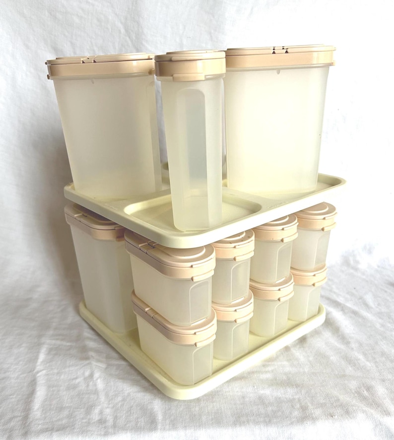 Vintage TUPPERWARE Modular Mates Spice Rack CAROUSEL and 16 Containers ...