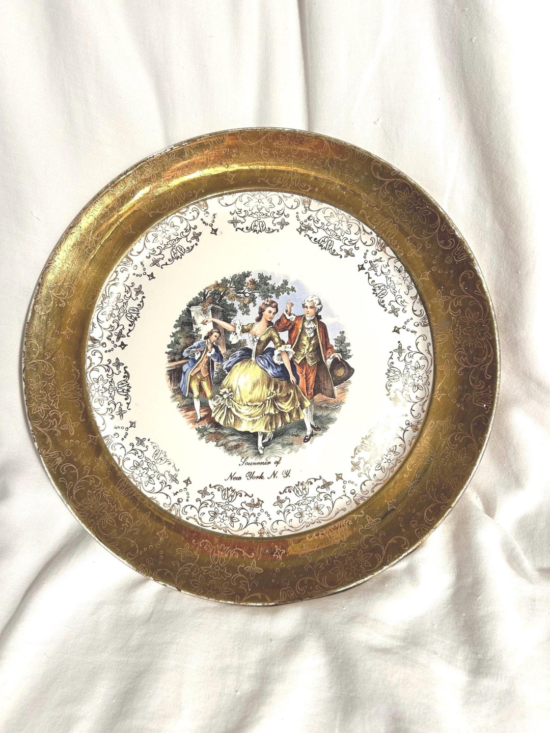 RARE Vintage Hand Painted COLLECTOR PLATE Crest O Gold Warranted 22K ...