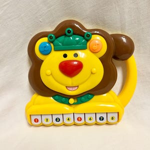 Vintage LION PIANO Megcos ELECTRONIC Toy No. 1289 Music and Lights Cute ...