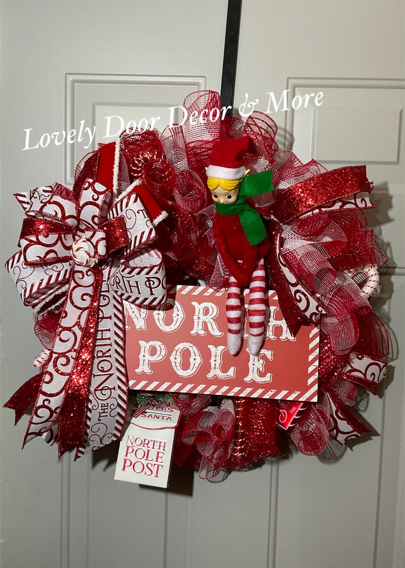 North Pole Wreath - Etsy