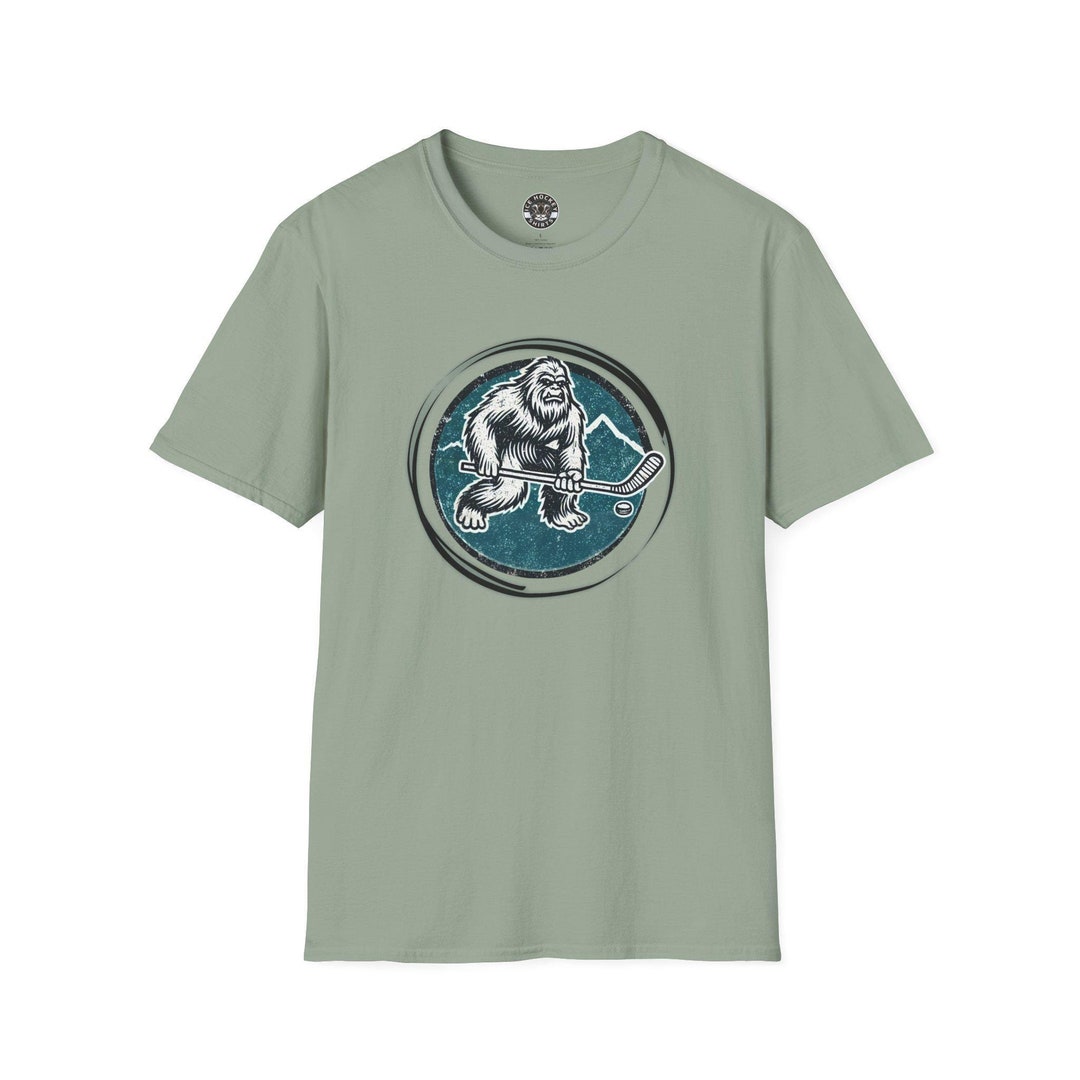 Bigfoot Sasquatch Yeti Vintage Hockey Crest T-shirt | Bigfoot Shirt ...