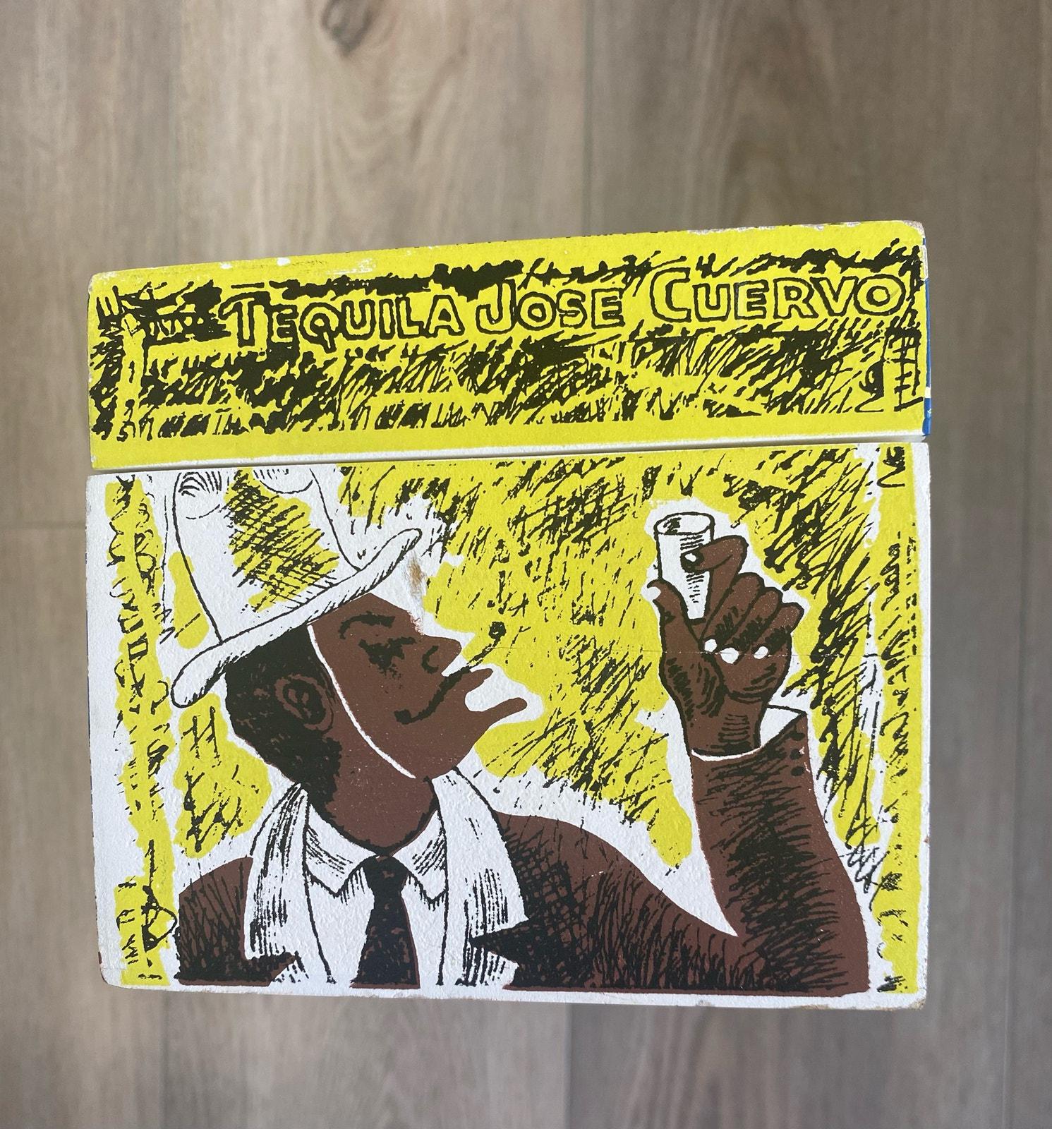 Vintage Jose Cuervo Tequila Reserva De La Familia Collectors Box 2003 ...