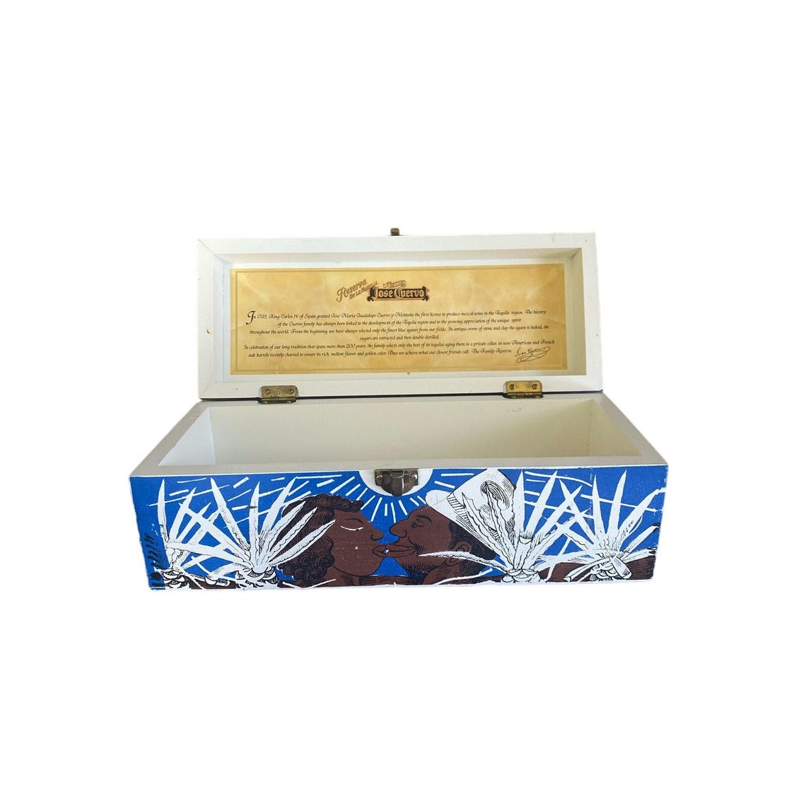 Vintage Jose Cuervo Tequila Reserva De La Familia Collectors Box 2003 ...