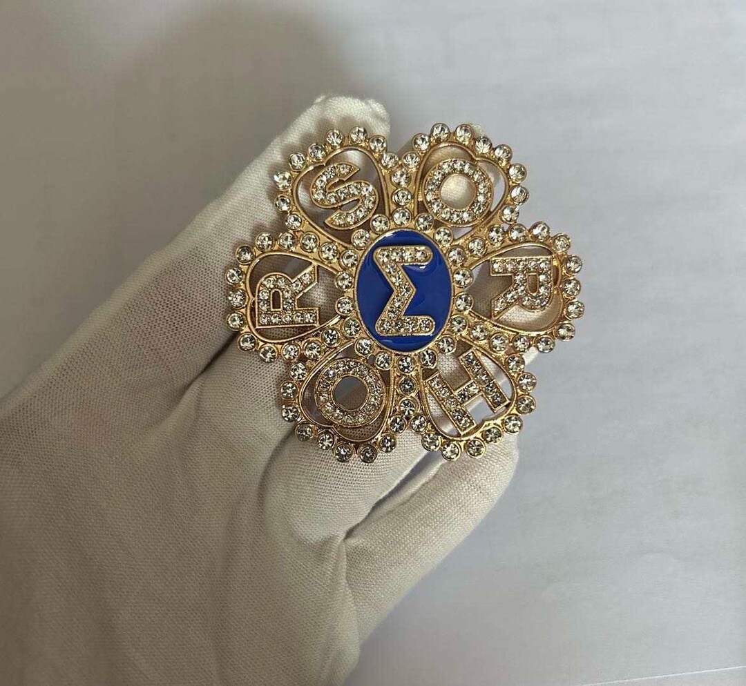 Regal Sigma Gamma Rho Brooch - Etsy