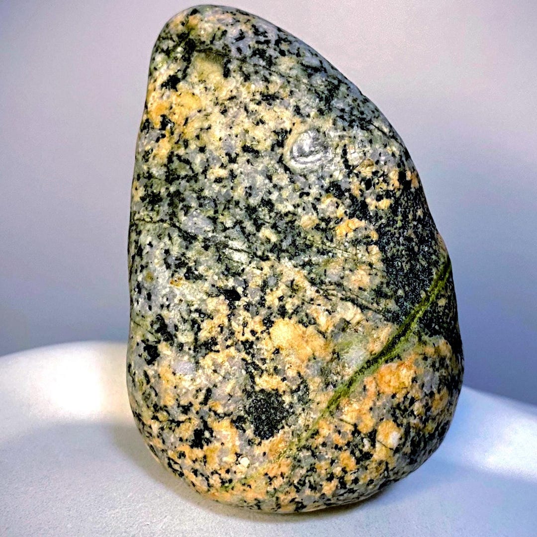 Hot Pink Opalised Granite With Quartz Eye & Epidote Zen Stone - Etsy