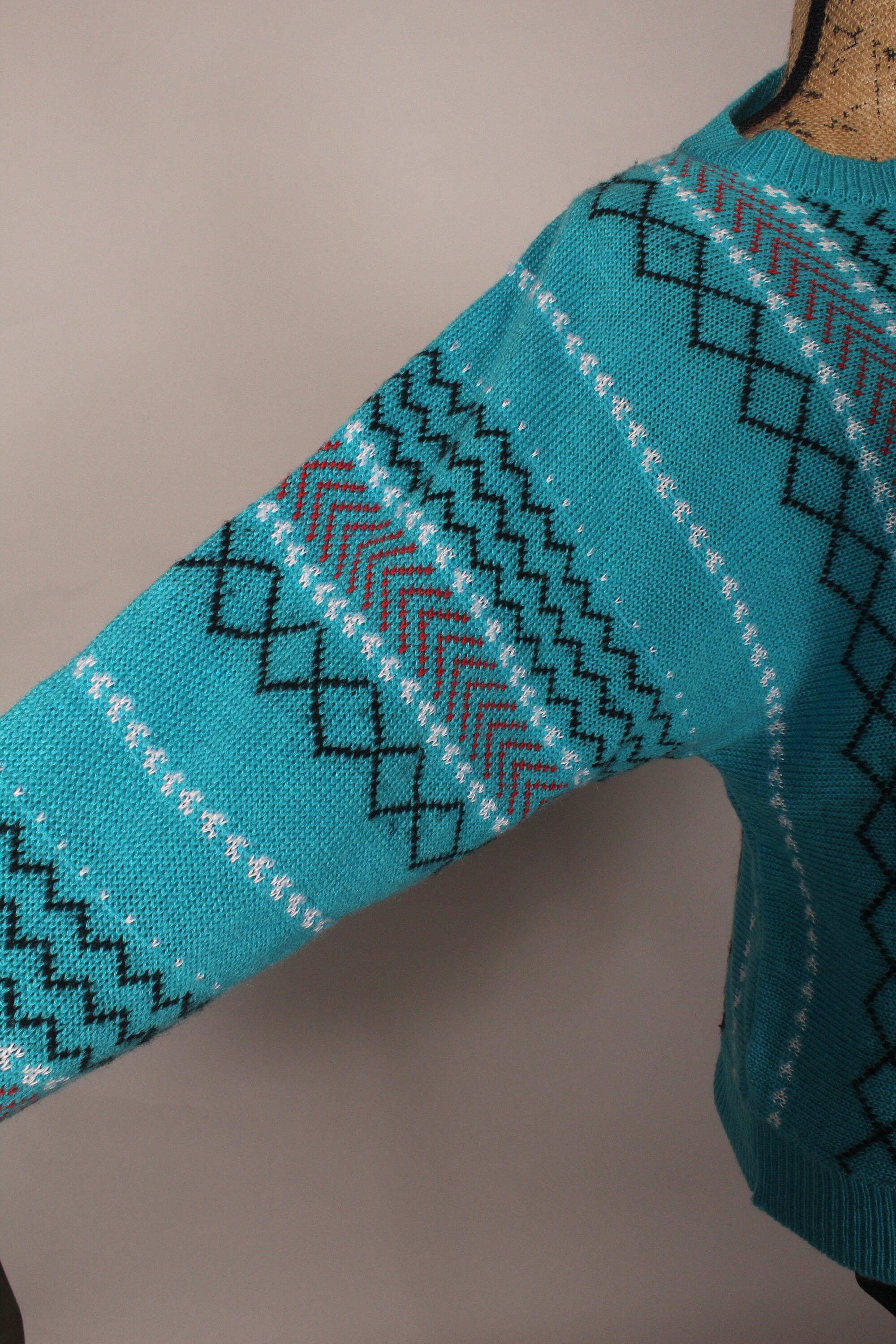 Vintage 60s 70s Turquoise Blue Print Pullover Sweater by Empire Gene ...
