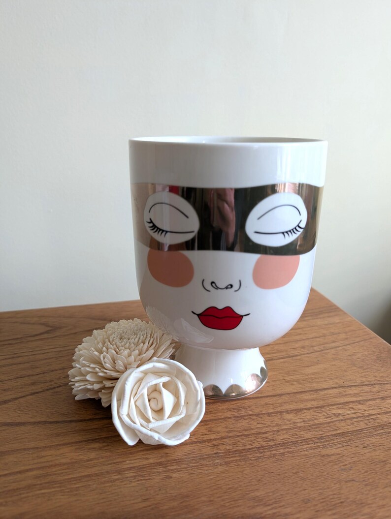 Modern Two Faced Vase With Red Lips Eyes Closed and Eyes Open - Etsy