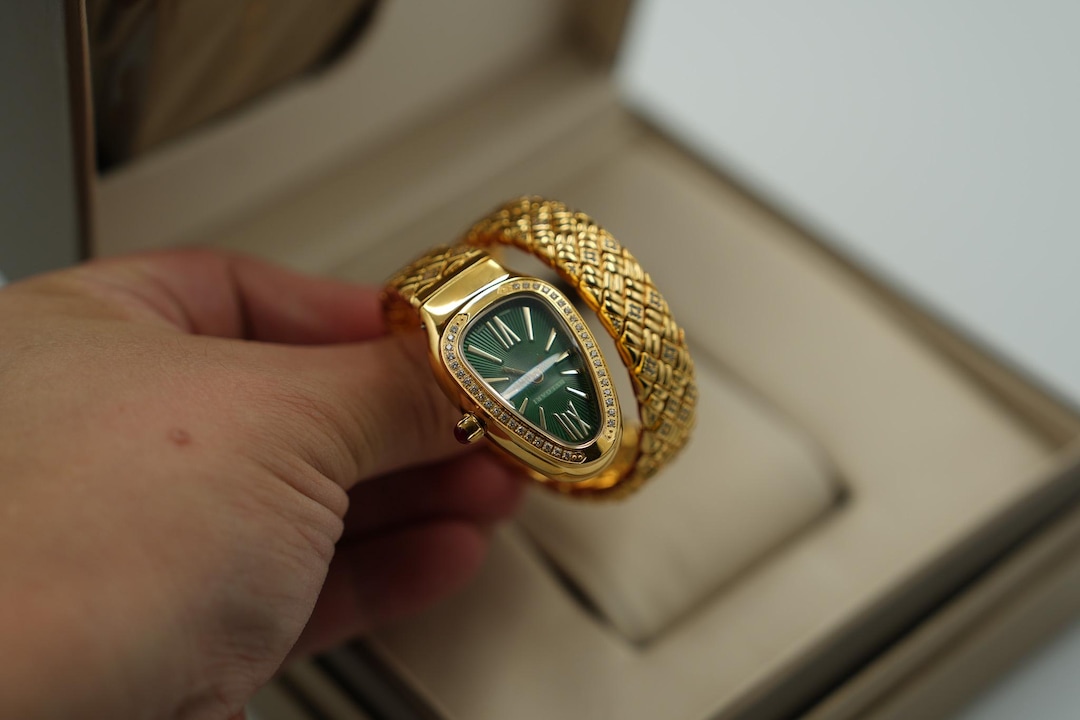 Vintage Serpenti Watch Snake Head Quartz Watch Green Dial Cz Strap - Etsy