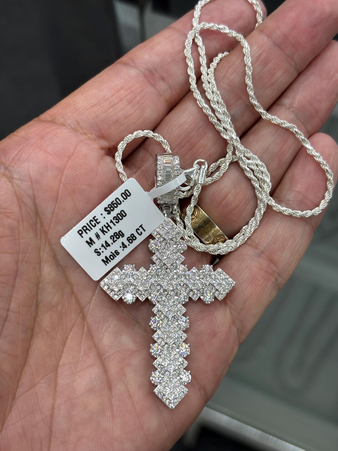 Moissanite Sharp Edge Cross and Rope Chain - Etsy