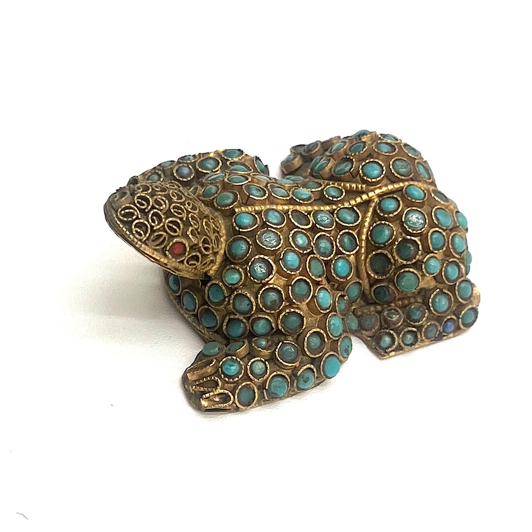 Tibetan Nepalese Frog Figurine - Etsy