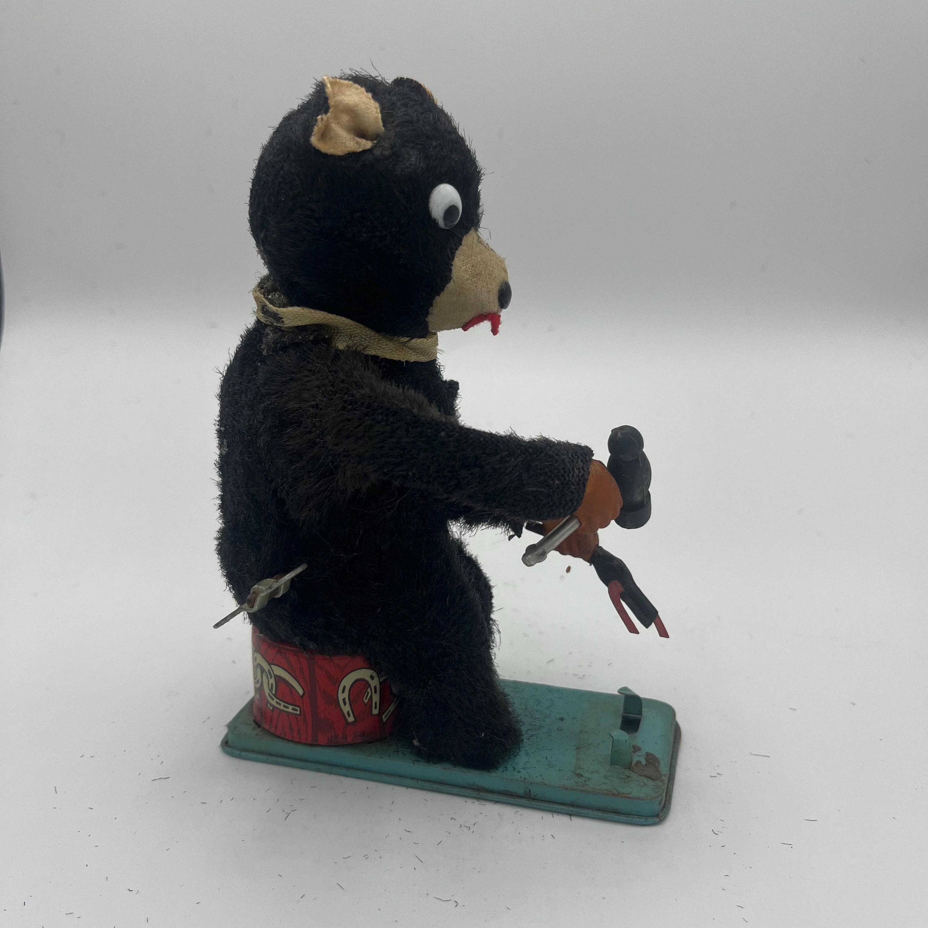 Black Smith Bear Wind-up - Etsy