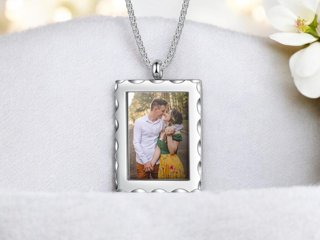 Stainless Steel Personalized Photo Pendant Necklace Custom Engraved ...