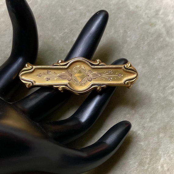 Vintage Hayward 12k Gold Filled Bar Pin - Black Ename… - Gem