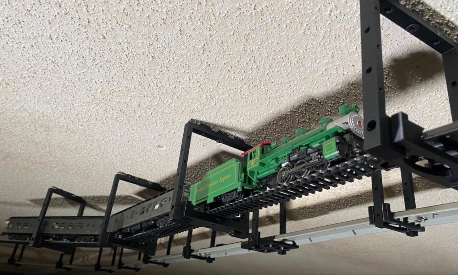 Model Trains Ho Scale Ceiling Hangers - Etsy