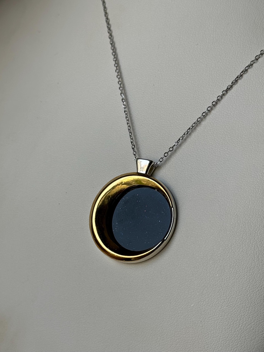 Lumity Moon Necklace, Luz Amity Moon Pendant, Amity Blight Necklace ...