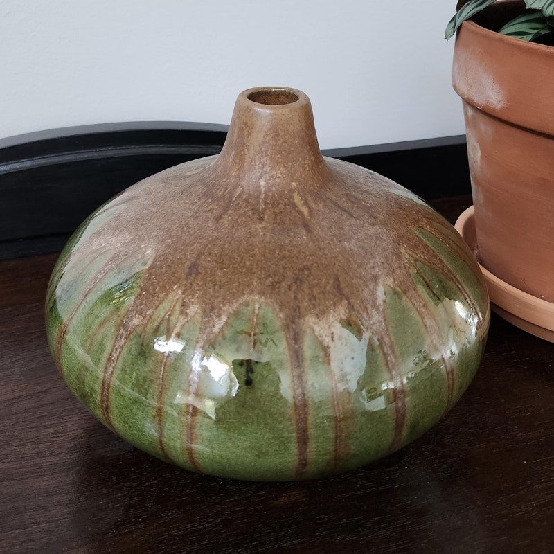Short Vase - Etsy
