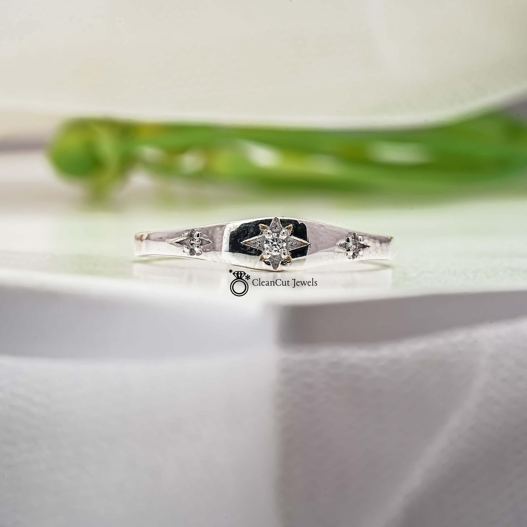 14k Star Shaped Band, Solid Gold Wedding Band, Gold Star Ring,celestial ...