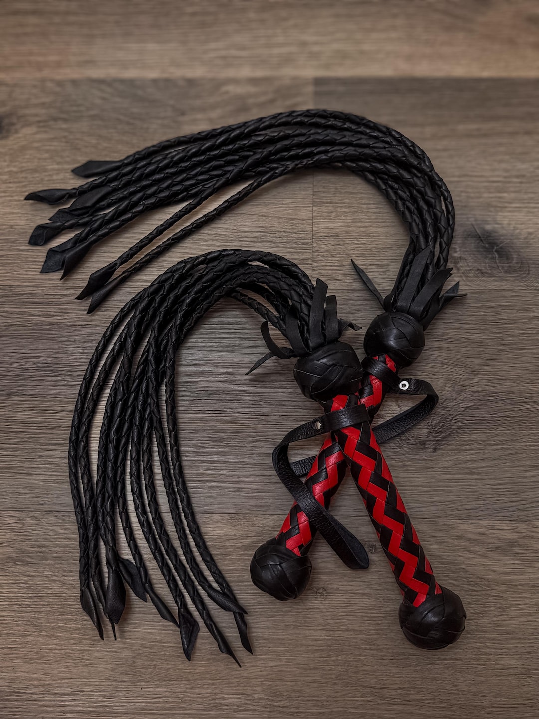 Cat O Nine Tails With Weaving Leather Flogger BDSM Whip Fetish Flog ...
