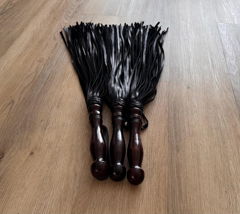 Genuine Leather Flogger Handmade Stingy Whip BDSM Kink Accessory Fetish ...