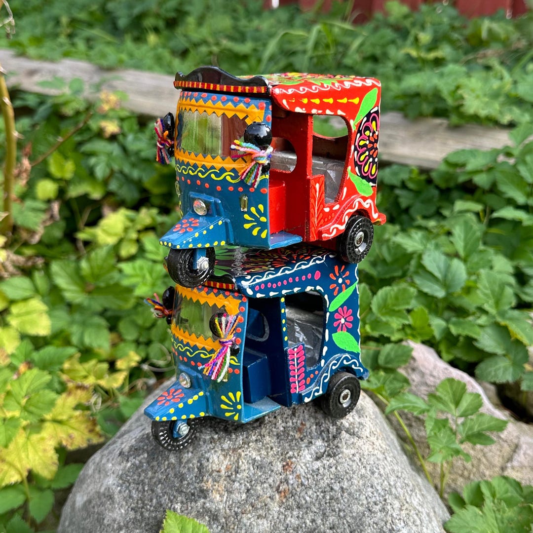 Cute Rickshaw, Truck Art Pakistan, Hand Painted Tuk Tuk, Handmade ...