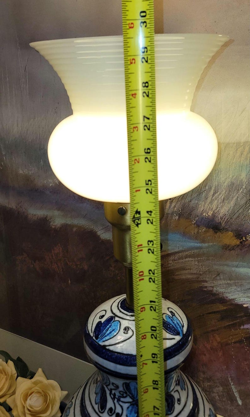 Elegant Blue and White Ceramic Table Lamp. - Etsy