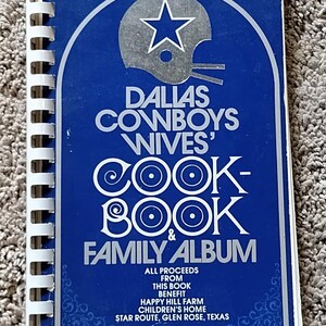 Elegant Stitches by Judith Baker Montano 1995 Embroidery Book Spiral ...