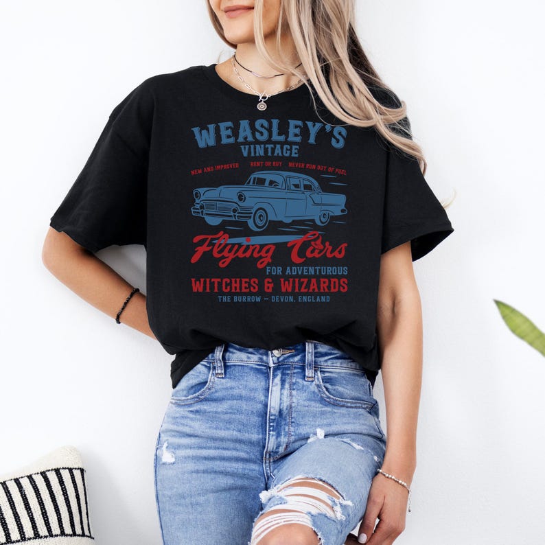 Weasley's Flying Car PNG SVG, Vintage Bookish Shirt PNG, Magical World ...