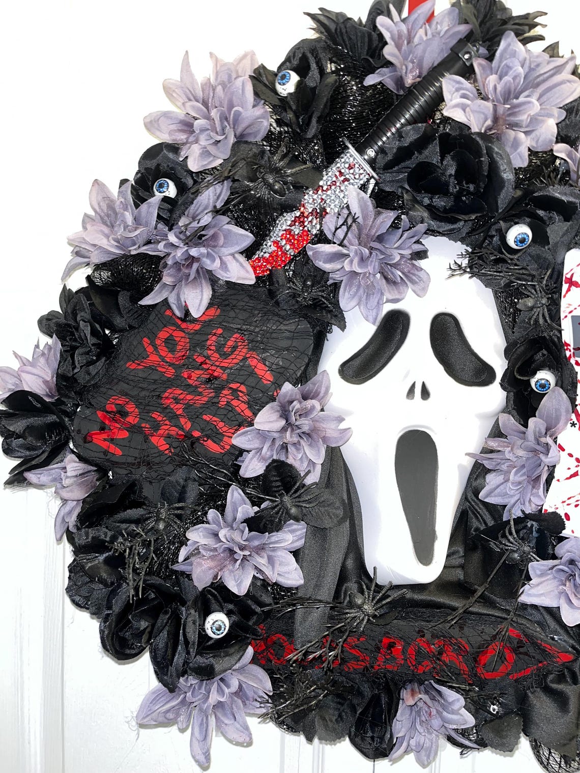 Spooky Halloween Wreath: Horror Door Hanger, Ghost or Scream Wreath - Etsy