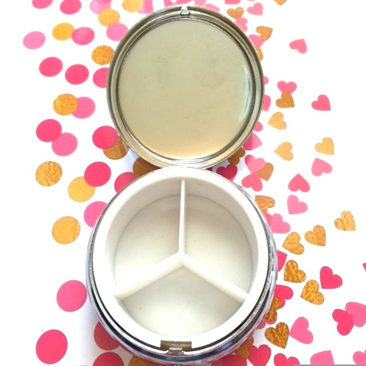 Custom Photo Pill Box / Compact Pill Box / Gift for Her / | Etsy