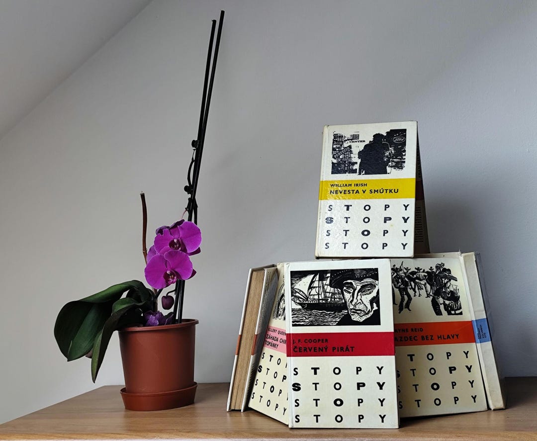 Vintage Eastern Bloc Book Tower Set: Retro Brutalist Decor - DIY STOPY ...