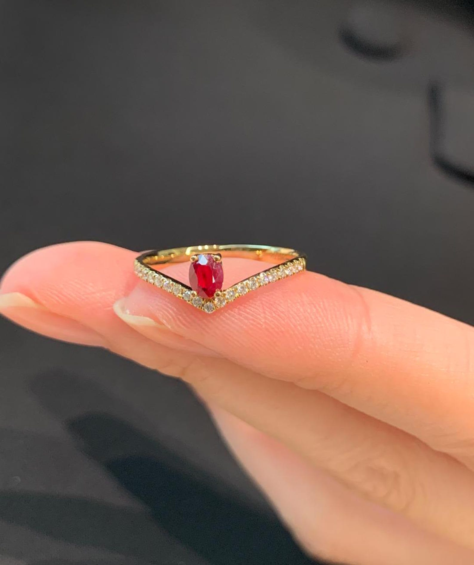 Oval Ruby Engagement Ring V Shape Small Diamond 18K Gold Band, Mini ...