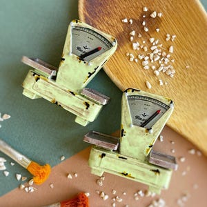 Miniature Vintage Scales on a Scale 1 to 12 - Etsy