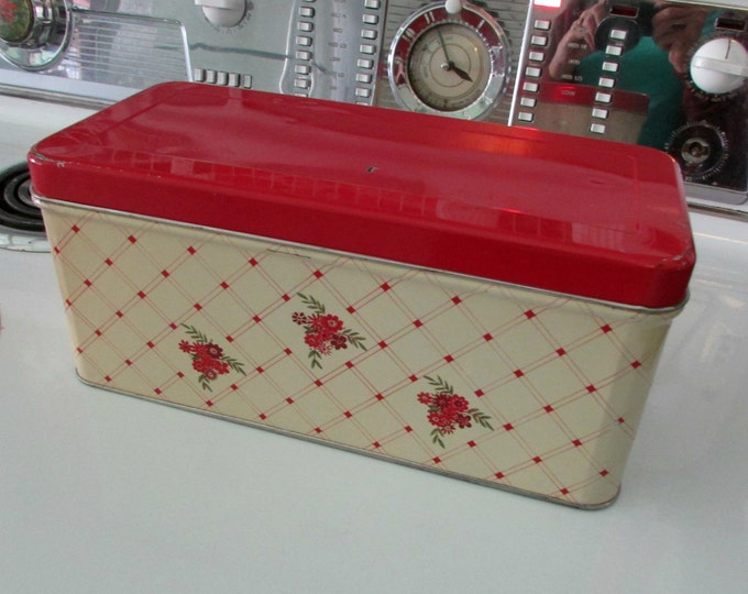 Vintage Bread Box 1940s to 1950s Loaf Size Bread Box Metal Bread Box ...