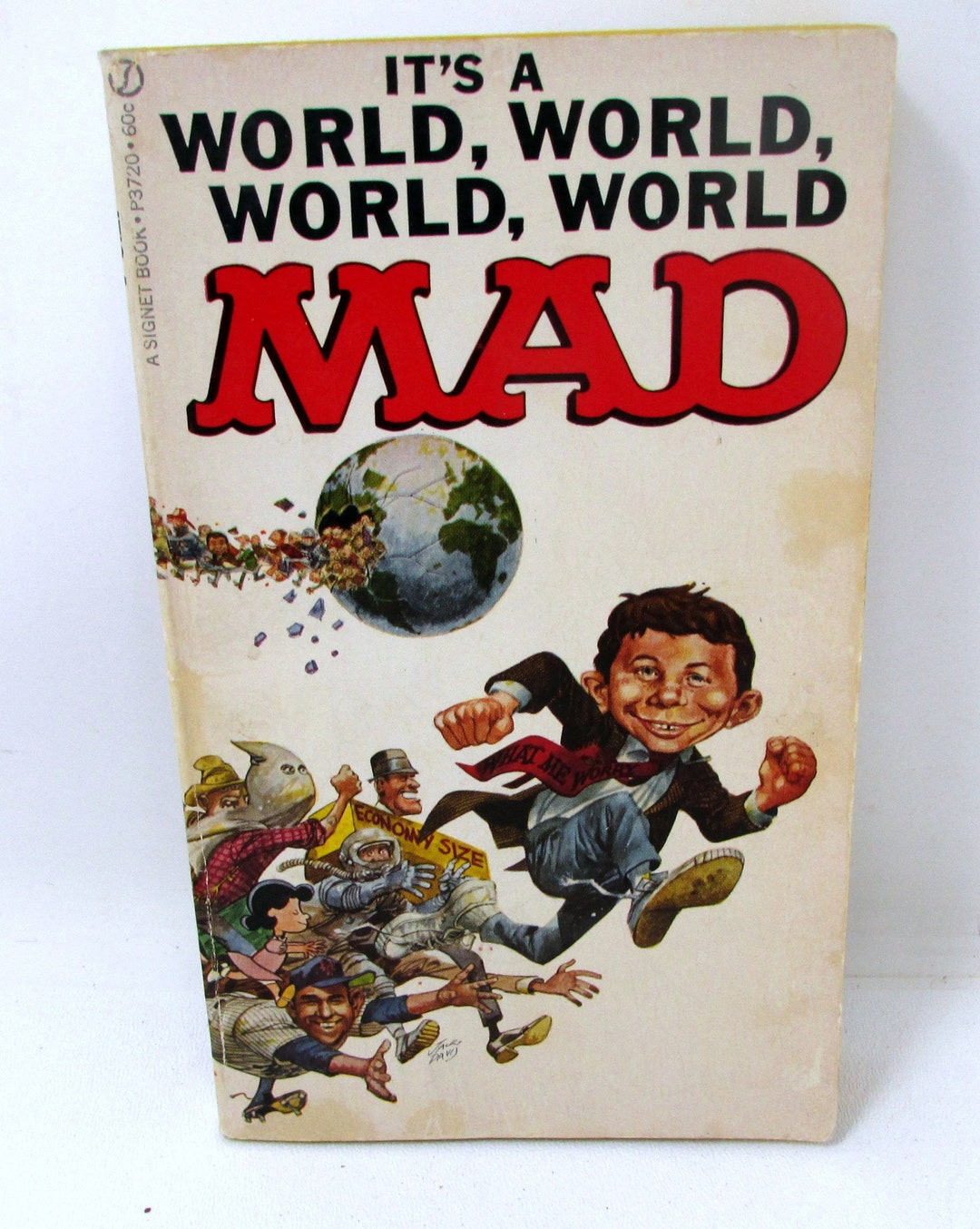 1965 Paperback Book - It's a World, World, World, World Mad - Alfred E ...