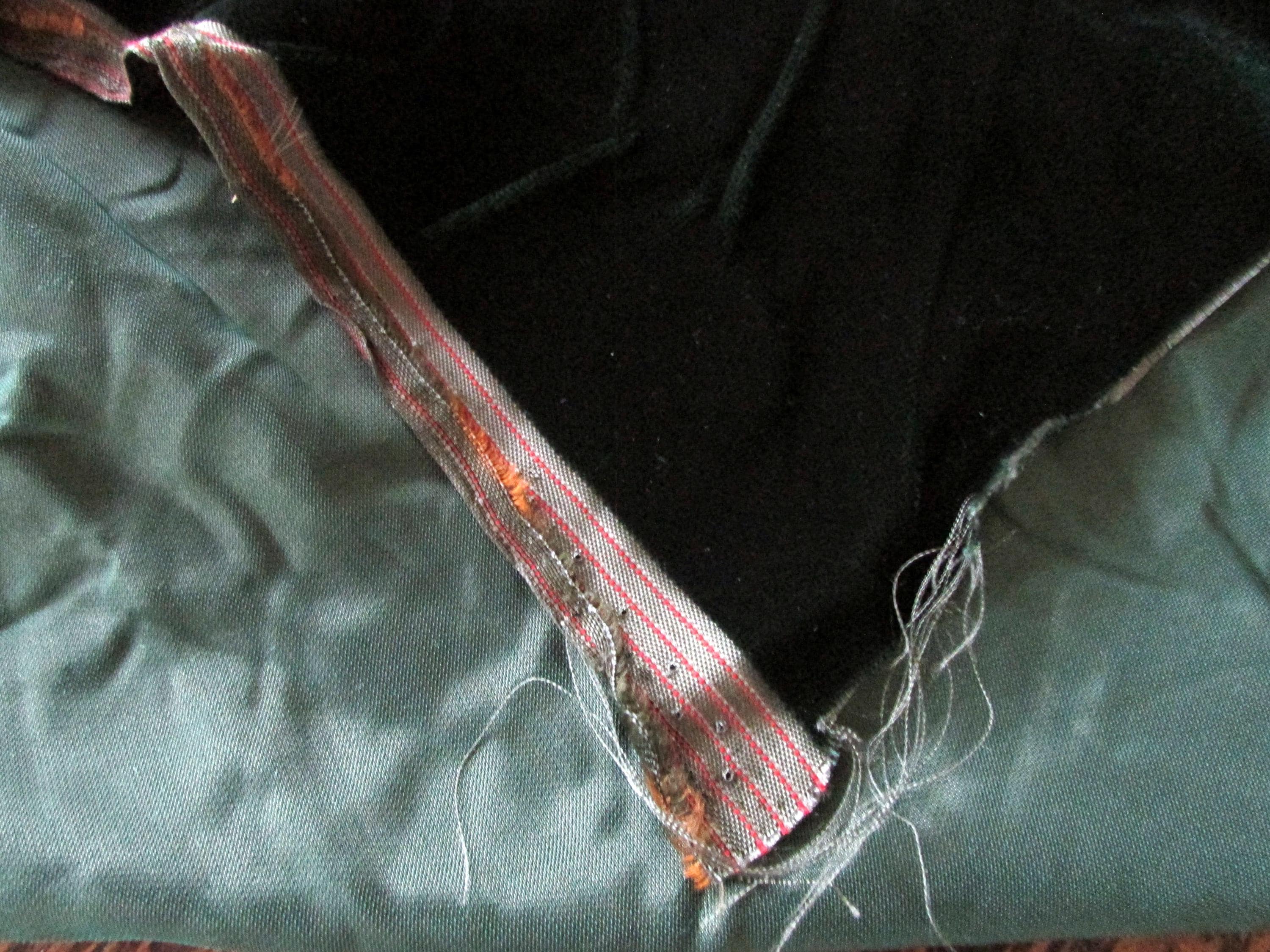 Antique Dark Green Silk Velvet Fabric Piece (57x38 Inches) – Sewing ...