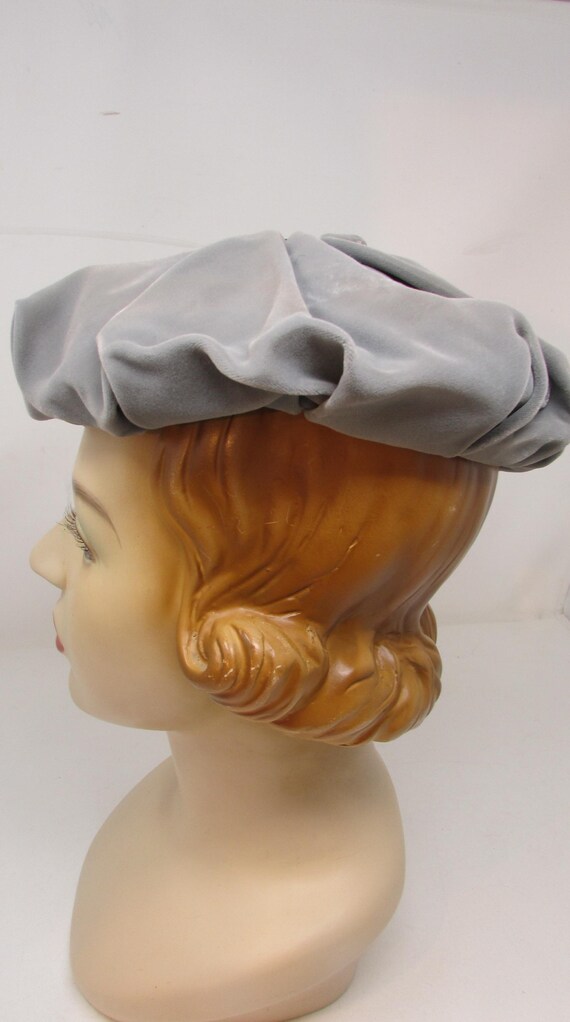 Vintage Beret Designer Hat by Modern Miss Silver Velv… - Gem