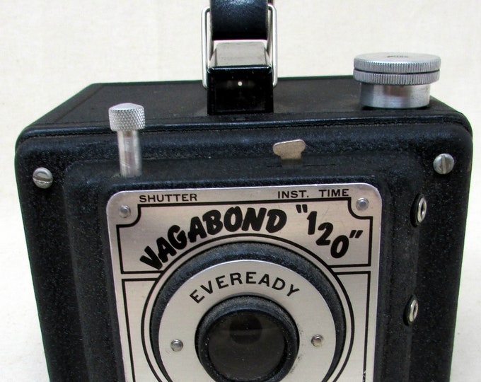 Vintage 1950s Camera Vagabond 120 Everyready Flash 120 Roll Film Camera ...