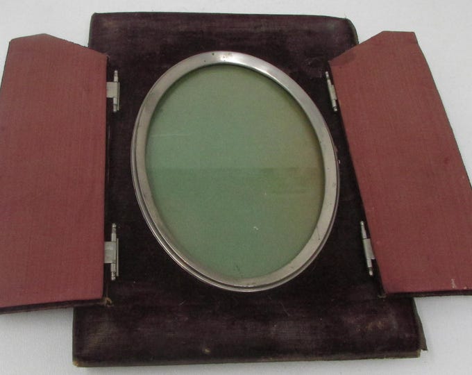 Victorian Velvet Frame Vintage Frame Double Doors Silverplate Oval ...
