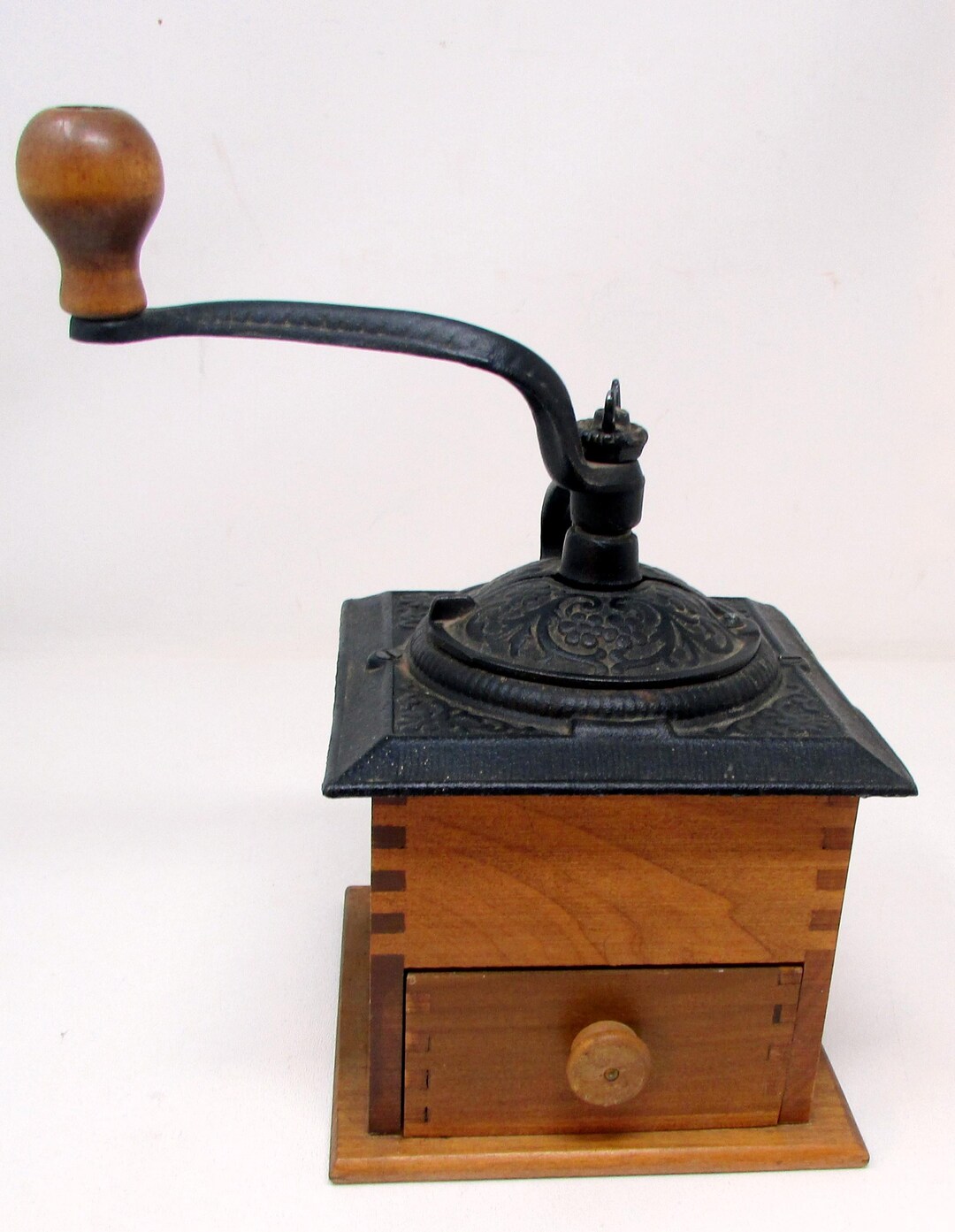 Vintage Coffee Grinder Cast Iron Grinder Dove Tail Construction Works ...